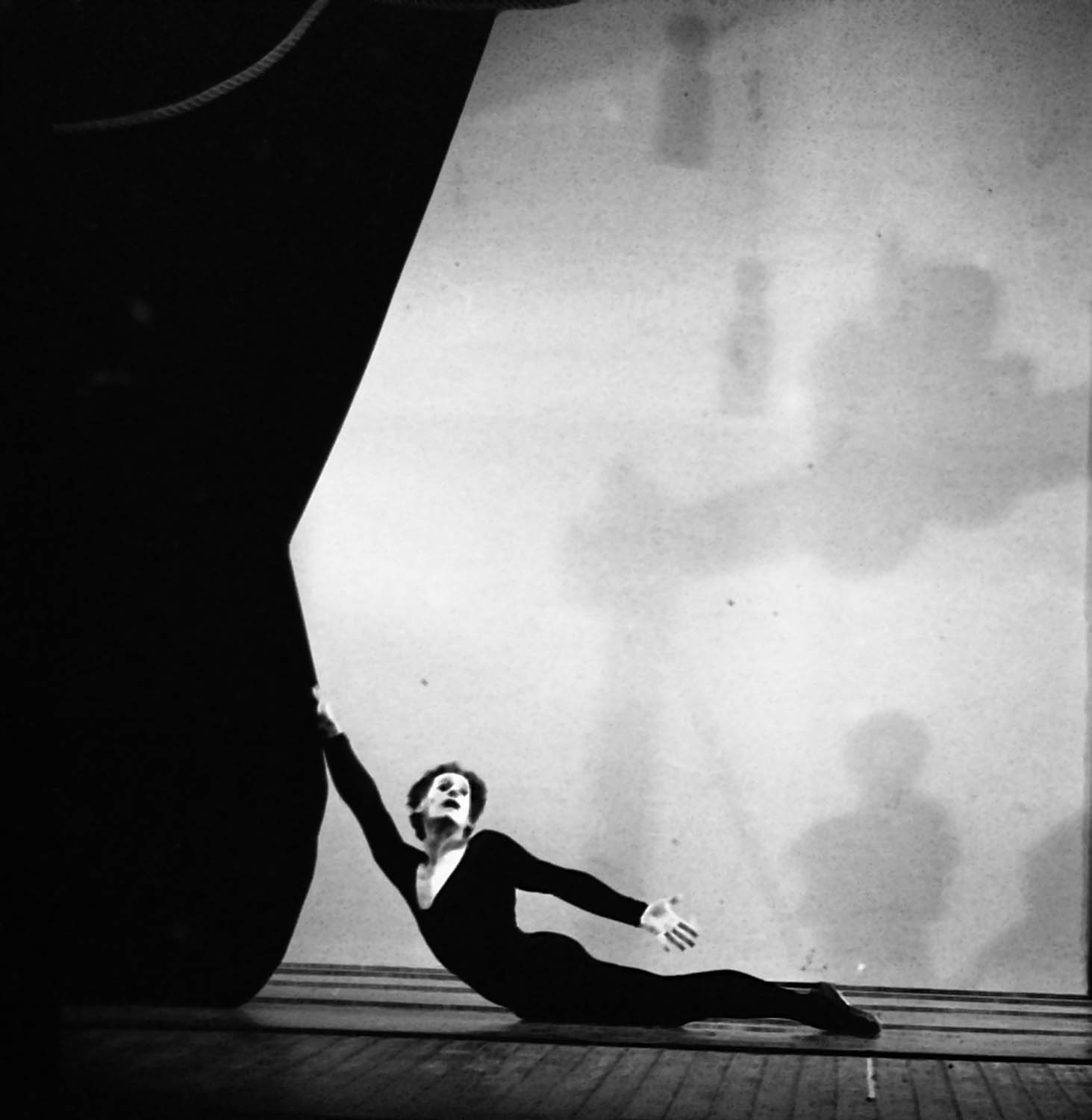 Valery Panov – Batsheva Archive